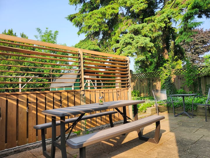 Patio/self Check-in/king Bed/near Hwy/free Parking - Hamilton