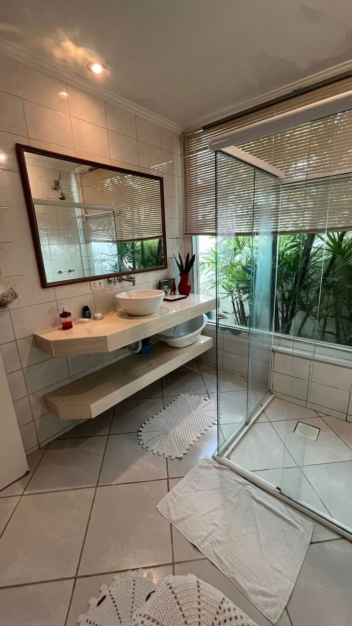 Espaço Para Chamar De Seu Com Garagem - Curitiba