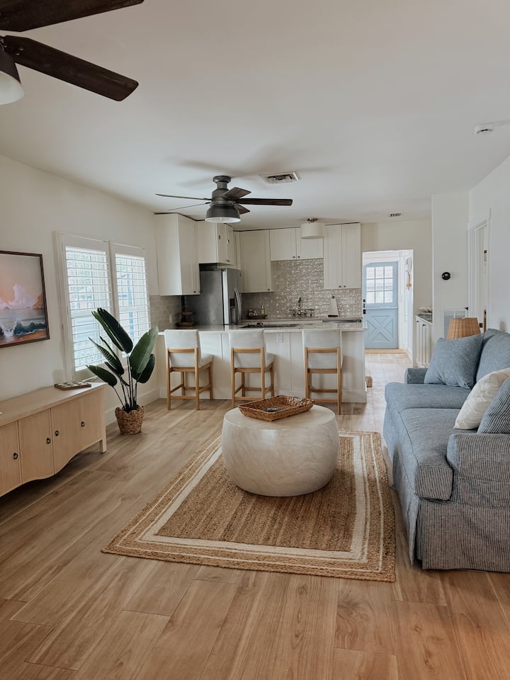 Beach - Private House Sleeps 6 - Backyard Oasis - Clearwater, FL