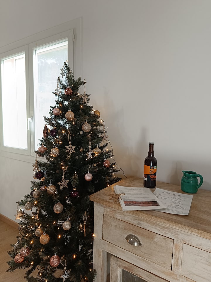 Le Dali, Maison Ensoleillée Avec Piscine - Vaucluse