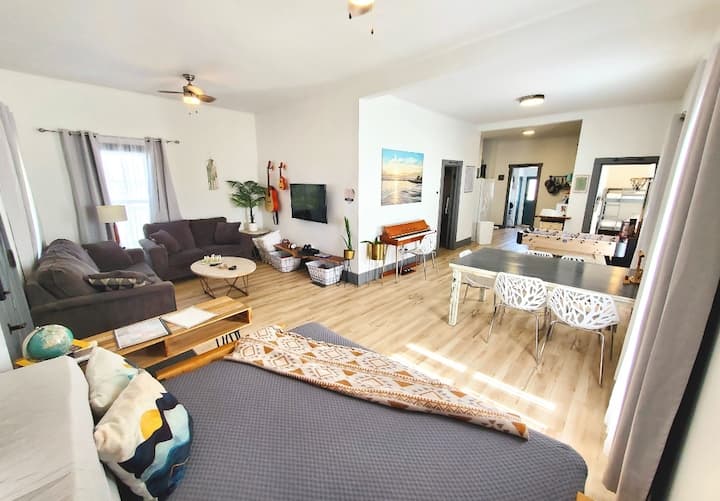 Bungalow By The Bricks | Spacious 3bd Home W/ Yard - Kearney, NE
