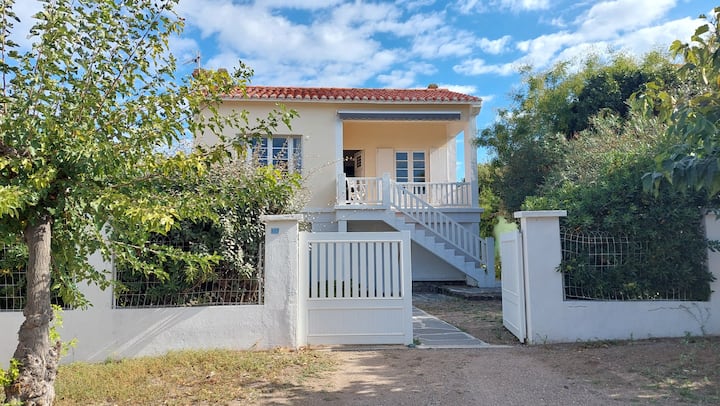 Villa Traditionnelle Au Cap D'agde - Agde