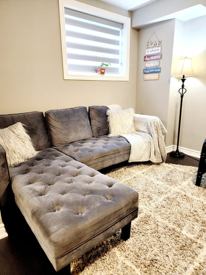 1bd Exclusive Suite, Separate Ent., Parking/ Wifi - Milton