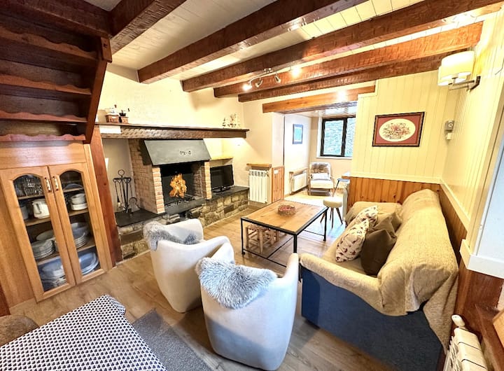 Casa Con Terraza Bosseta By Casas Aranesas J.antes - Baqueira