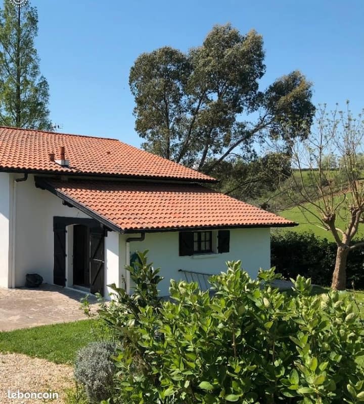 Maison Mitoyenne - Espelette