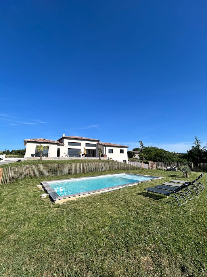 Villa Avec Piscine En Ardèche - Rhone-Alpes