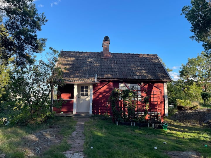 Your Own Cottage Close To The City! - Stockholm