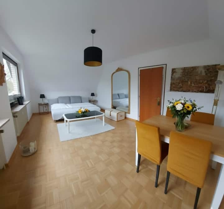 Ruhige Wohnung Im Og Eines Zweifamilienhauses - Bargteheide