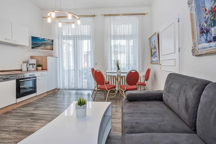 Villa Seeland App. 04 Nur 100 Meter Zum Strand Mit - Heringsdorf