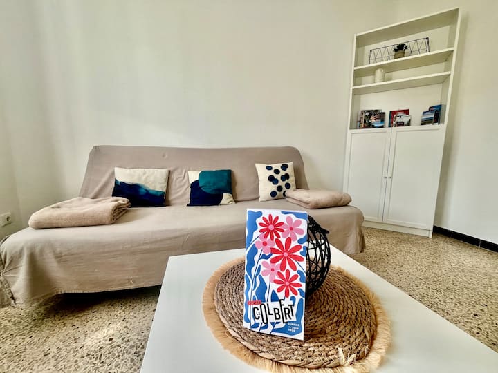 Appartement Lumineux Pour Séjour Agréable à Hyères - Plage de l'Almanarre