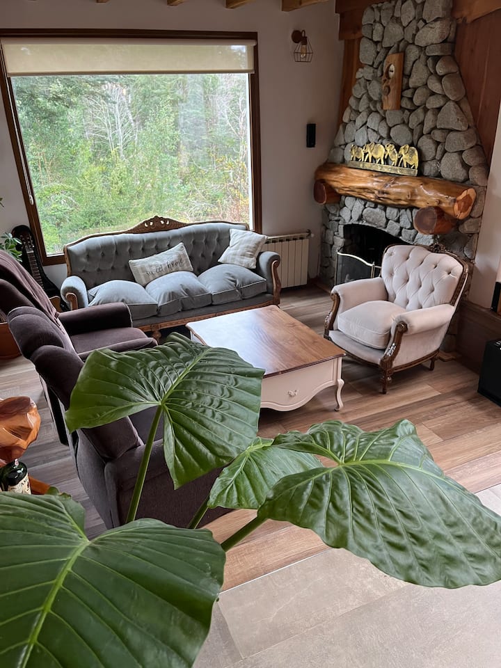 “La Barbara”casa A 50 Mts Del Nahuel Huapi. 8 Pax - Villa La Angostura