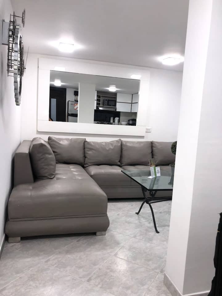 Apartamentomedellín Dotado Todo Incluido Ubicacion - Medellin, Antioquia, Colombia