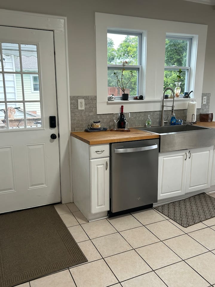 Charming N-shore Home~wlk To Frazier Ave & More - Signal Mountain, TN