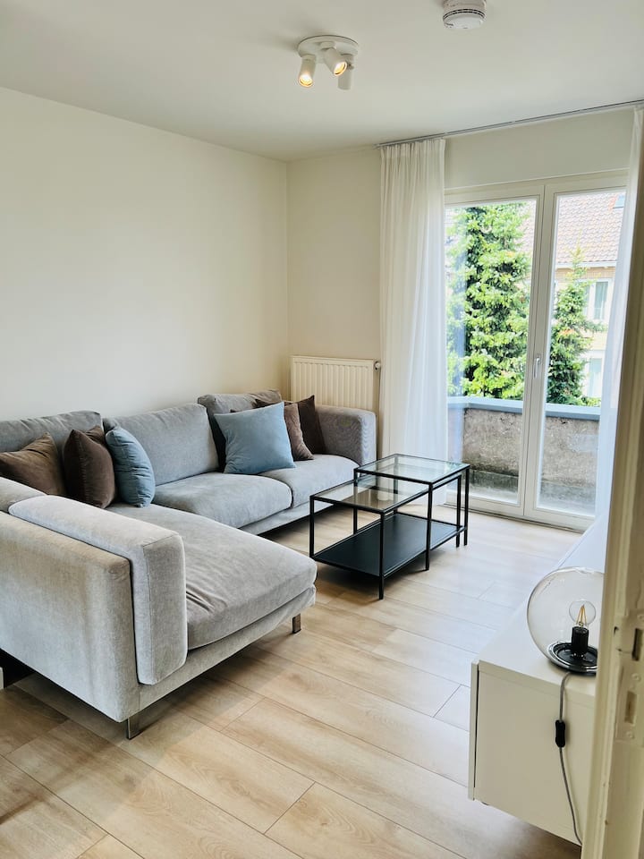 New! 2 Bedroom And 2 Bathroom Apartment - Maastricht