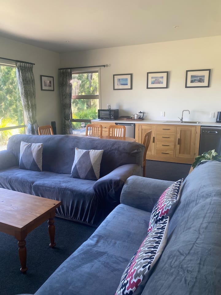 Omokoroa Retreat - Ōmokoroa