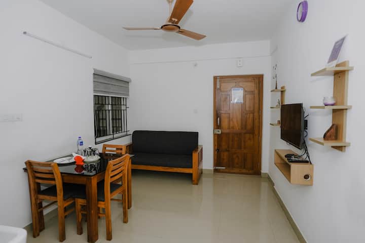 1 Bh Fully Furnished Apartment (Without Kitchen) - Thrissur