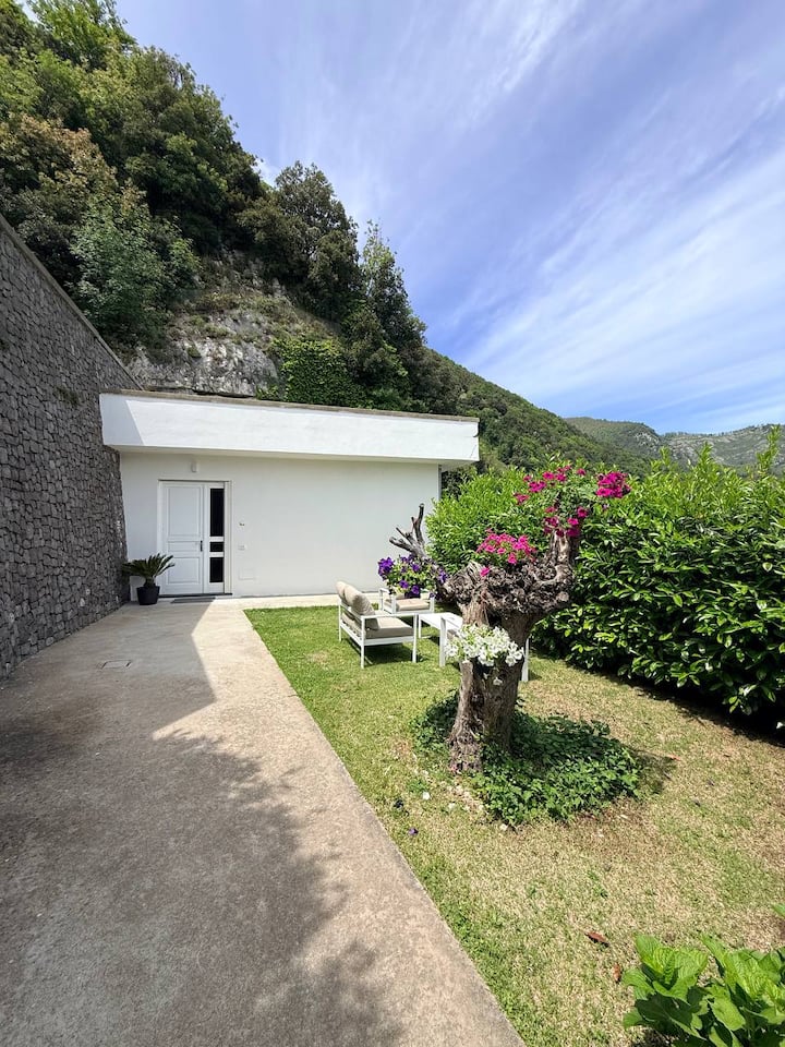Blues - Adagio Ravello - Ravello