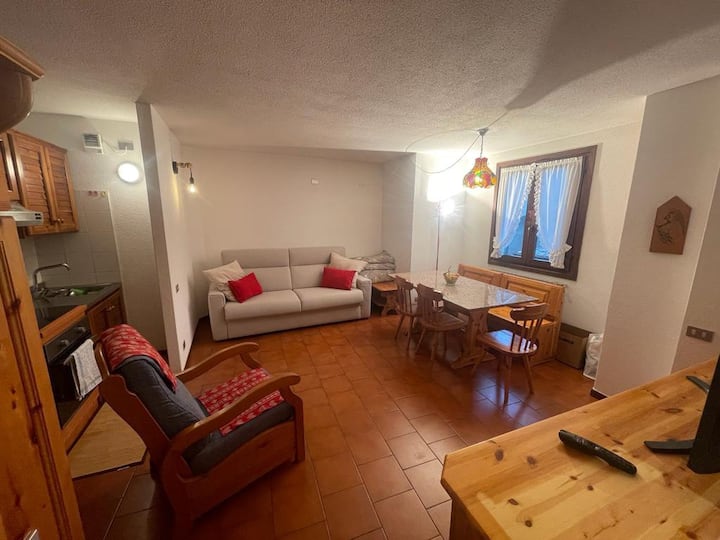 Monolocale In Centro Storico - Bormio