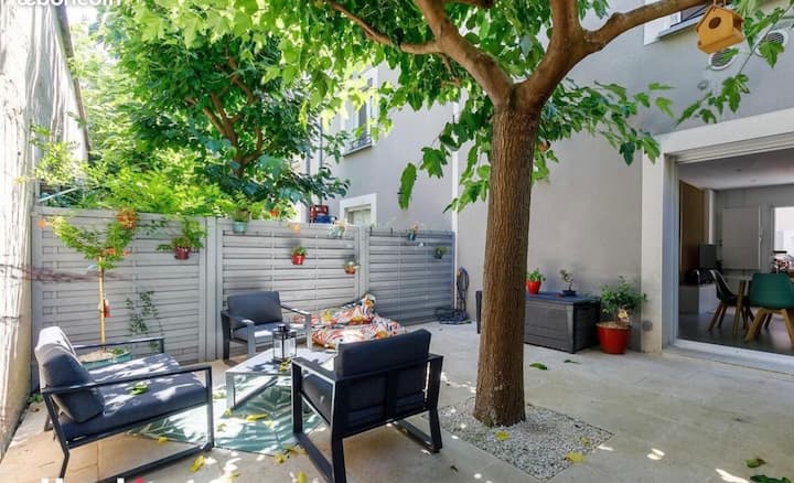Jolie Maison Au Cœur De Lyon -