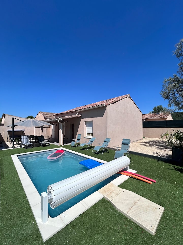 Maison Climatisée Avec Piscine Terrain Clos - Ruoms