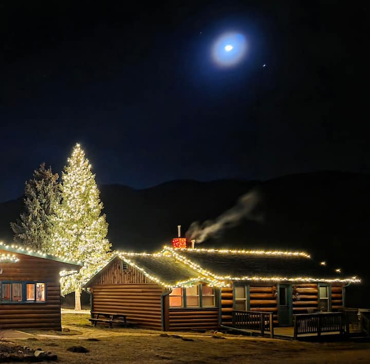 Caretaker's Cabin At Rainbow Valley Ranch - Mueller State Park, Divide