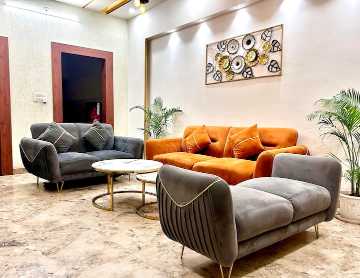 Luxury 4br Villa On The Ganges - Tripongo Stays - Rishikesh