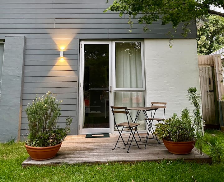 Light Comfortable & Convenient - Randwick