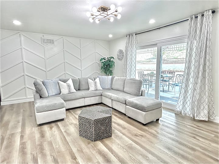 Cozy & Quiet, Disney/game Rm - Diamond Bar, CA