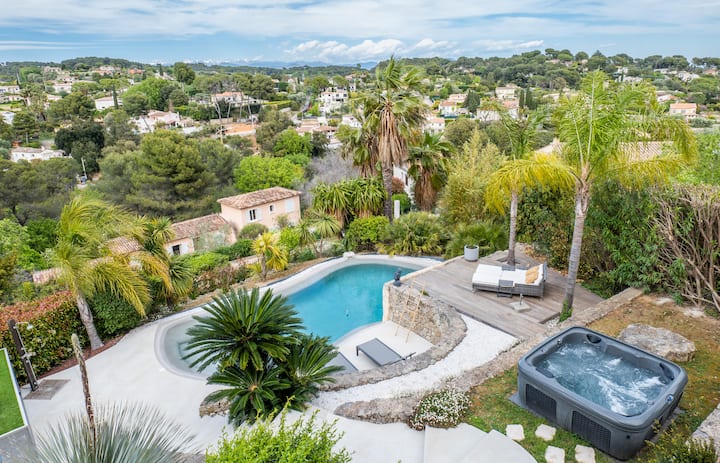 Villa 5 Chambres Golfe-juan, Piscine & Jacuzzi - Antibes