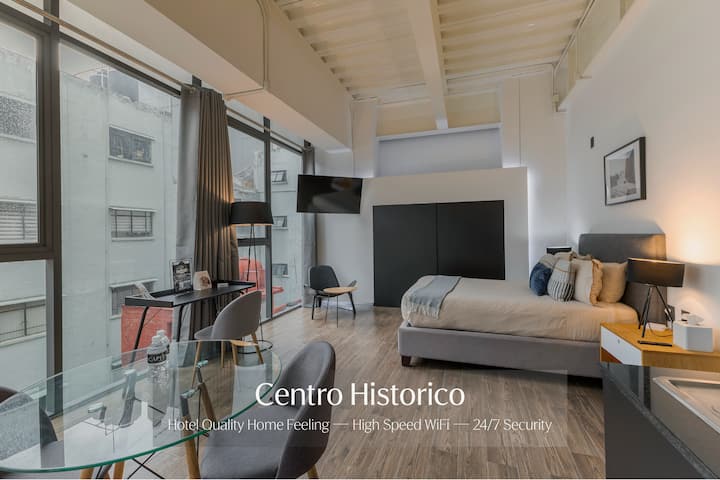 Capitalia | Thoughtful One-room Living - Mexico City