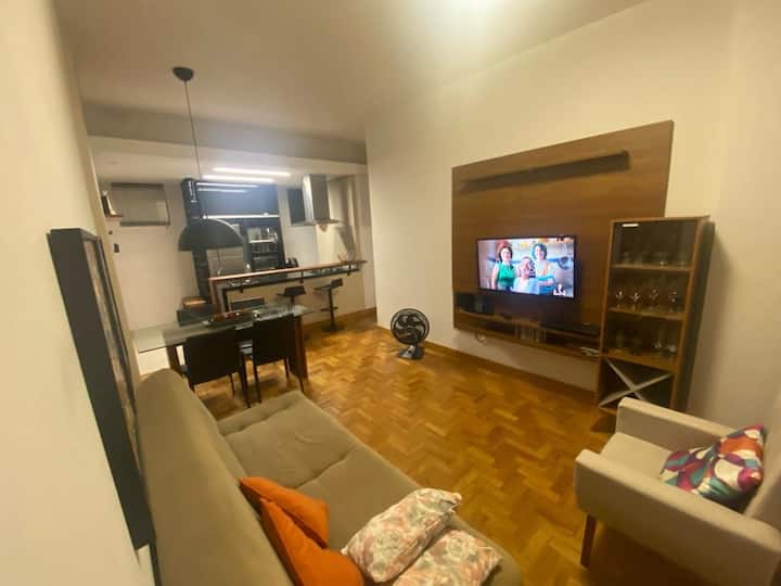 Incrível Apto A 50mts Do Mercado - Belo Horizonte