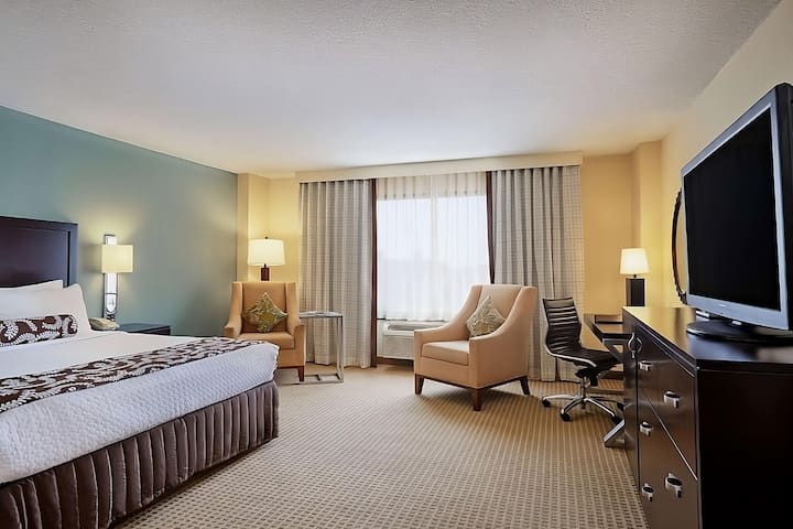 Modern Meets Comfort Living! Enjoy Outdoor Pool! - Aéroport Hartsfield-Jackson d'Atlanta (ATL)
