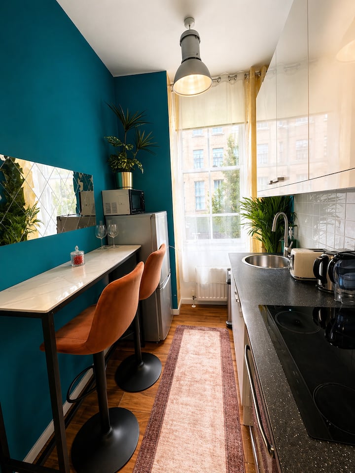 In The Heart Of London Near 4 Tube Stations - London