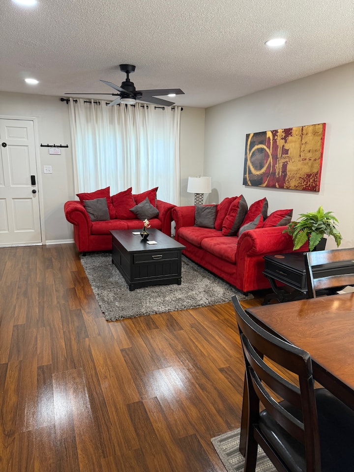 Sweet Little Nest - Birmingham, AL