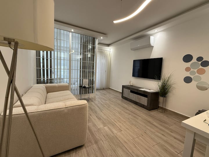 Gzira Highly Finished Apartment - Malta