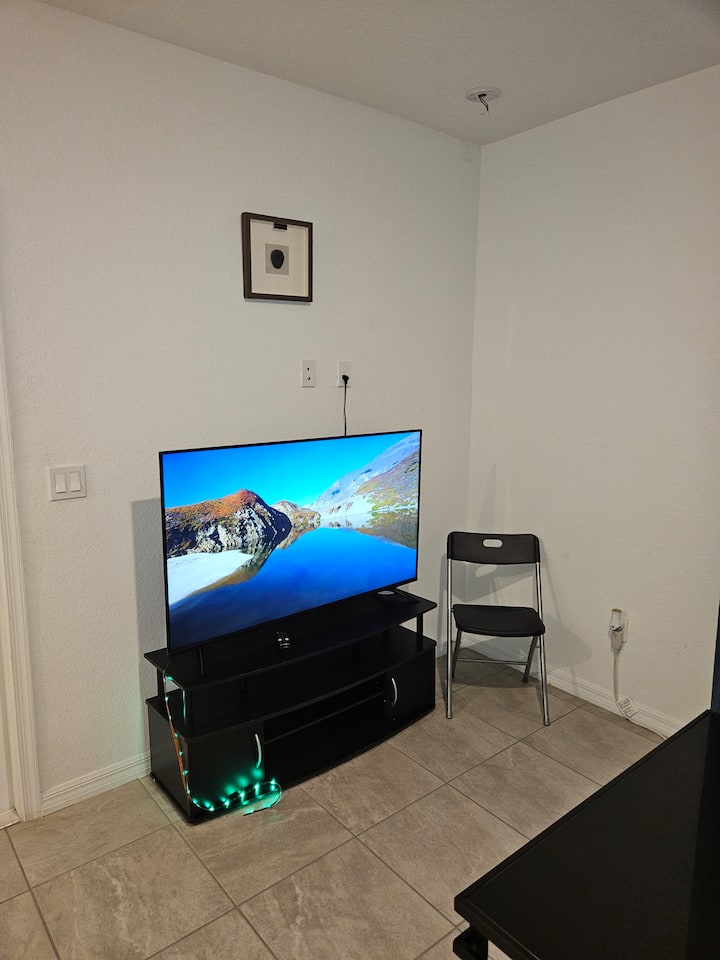 Private Retreat/fully Independent - Port St. Lucie, FL