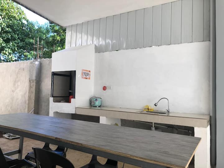 Big Room With Attached Balcony - Valencia City