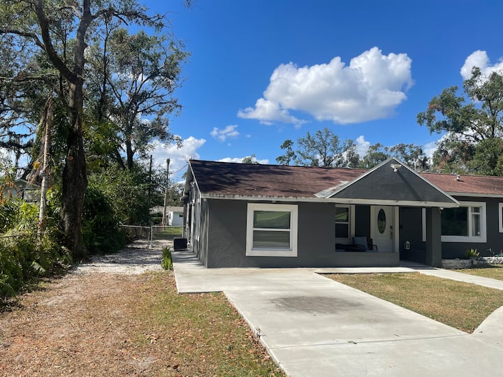 Al-bayt ( Tampa - Near Busch Gardens & Usf ) - Tampa, FL