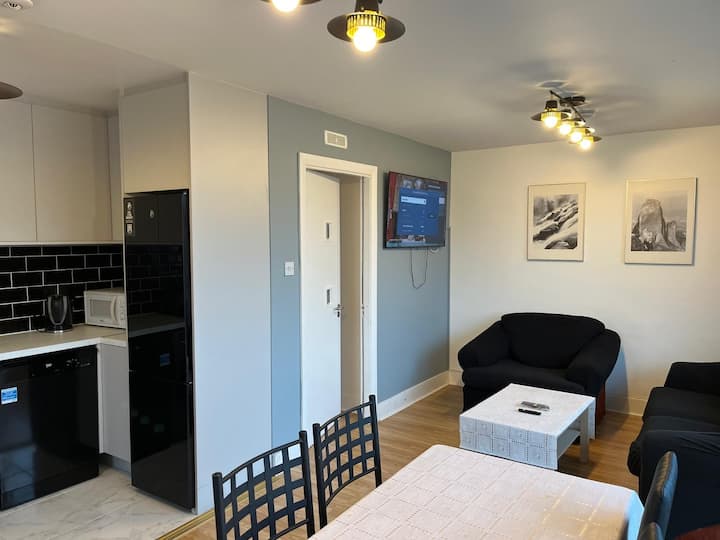 2 Double Bedroom Apartment Near Town And Airport - Dublin