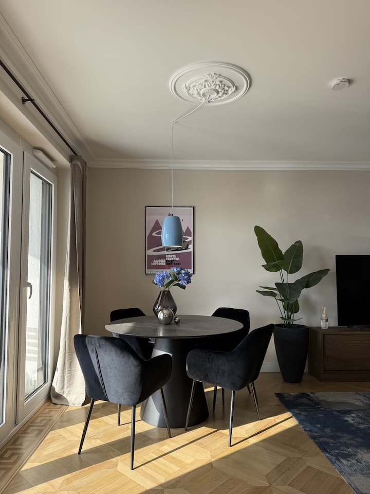 Cls: Moderne Wohnung Hamburg Balkon Parken E-laden - Hamburg