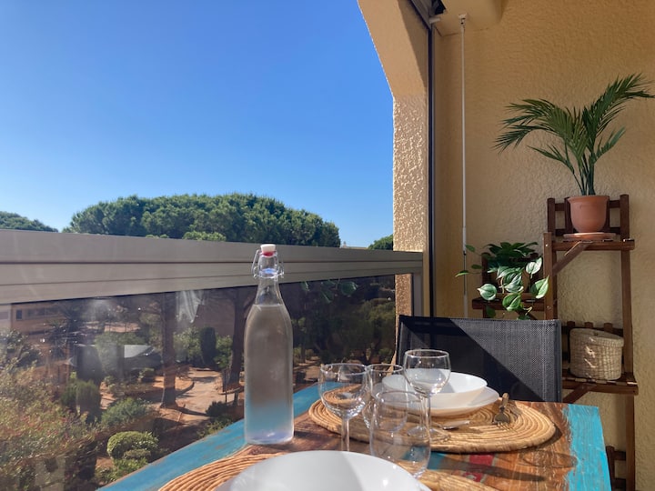 Studio Climatisé, 400 M De La Plage, Parking Privé - Bormes-les-Mimosas