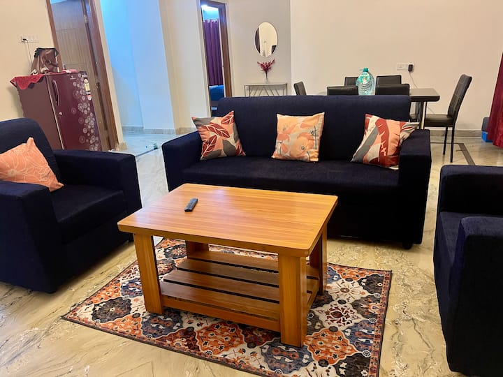 Central Abode | 2bhk Apartment @Red Hills - Hyderabad