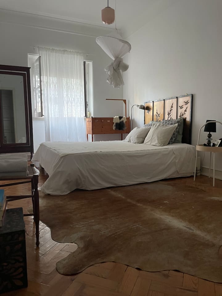 Room In Claudia’s Lovely Lisbon - Lisbon