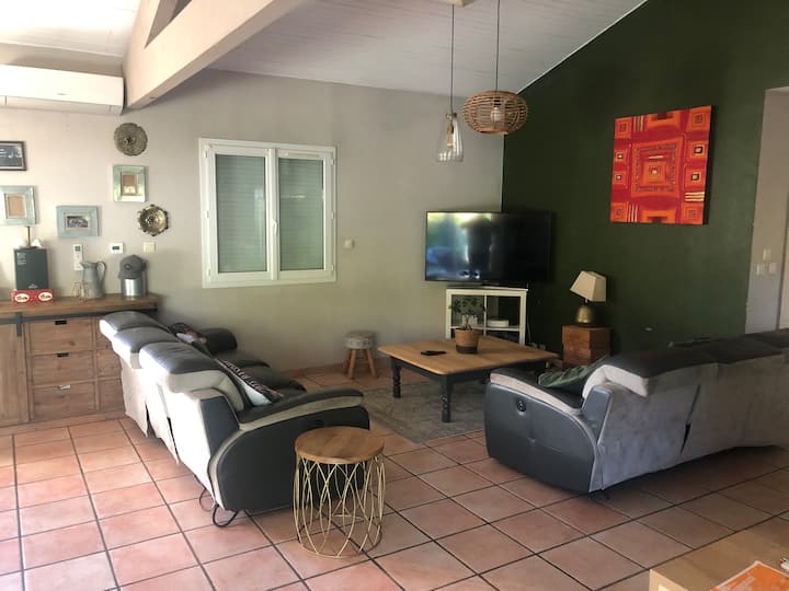 Villa Avec Piscine Dans Son éCrin De Verdure - Auch