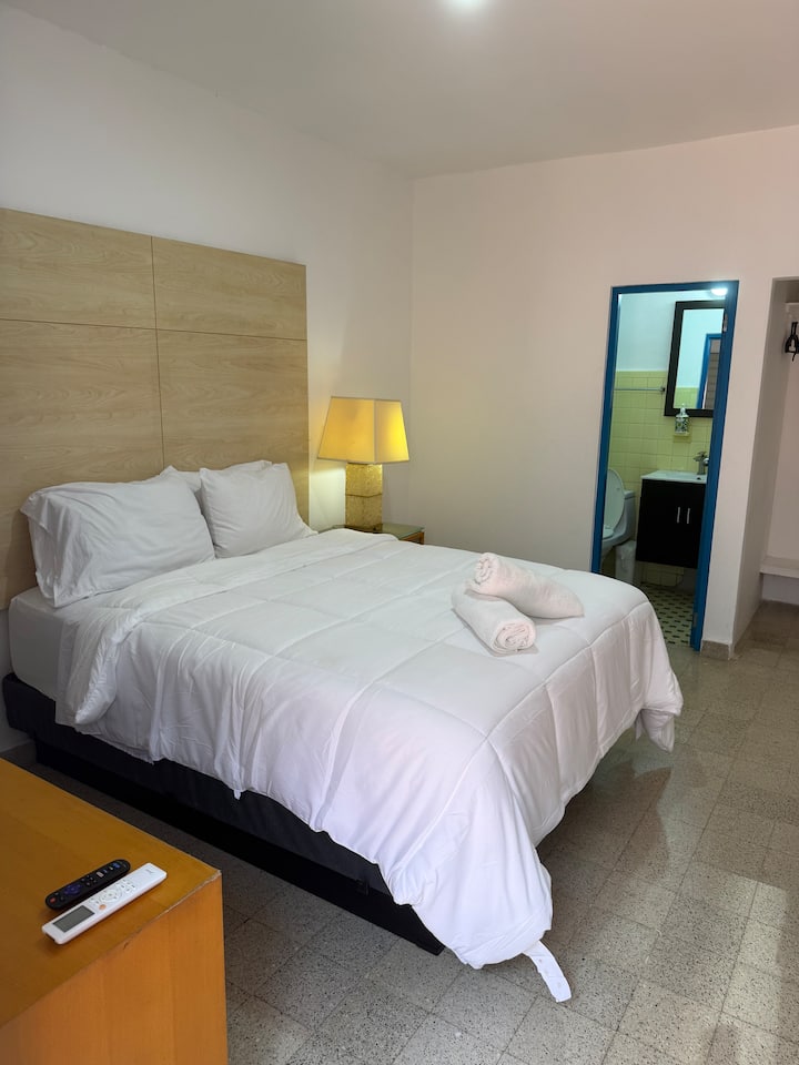 Isla Verde Inn Room #005 - San Juan