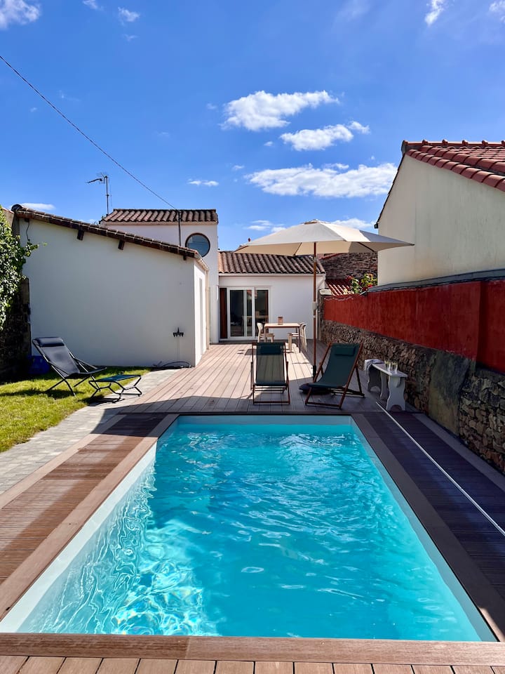 Charmante Maison Avec Piscine - Les Sables-d'Olonne