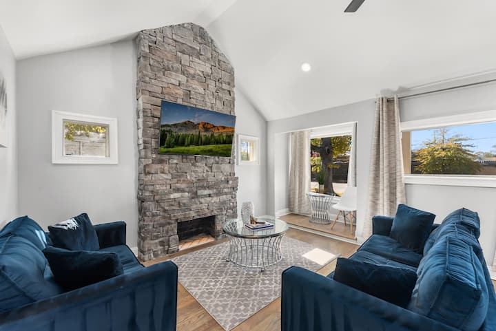 New! 4br Staycation Retreat Game Room | Sleeps 12 - Atlanta, GA