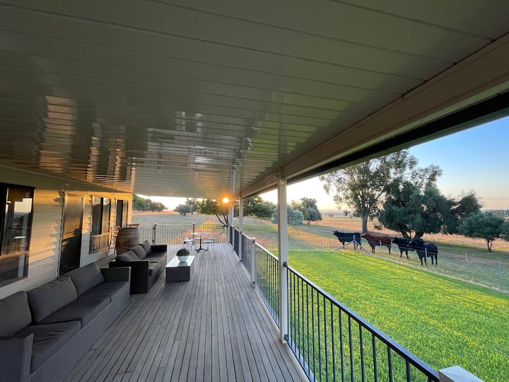 3 Bedroom Farm House - (Outskirts Of Wagga) - Wagga Wagga