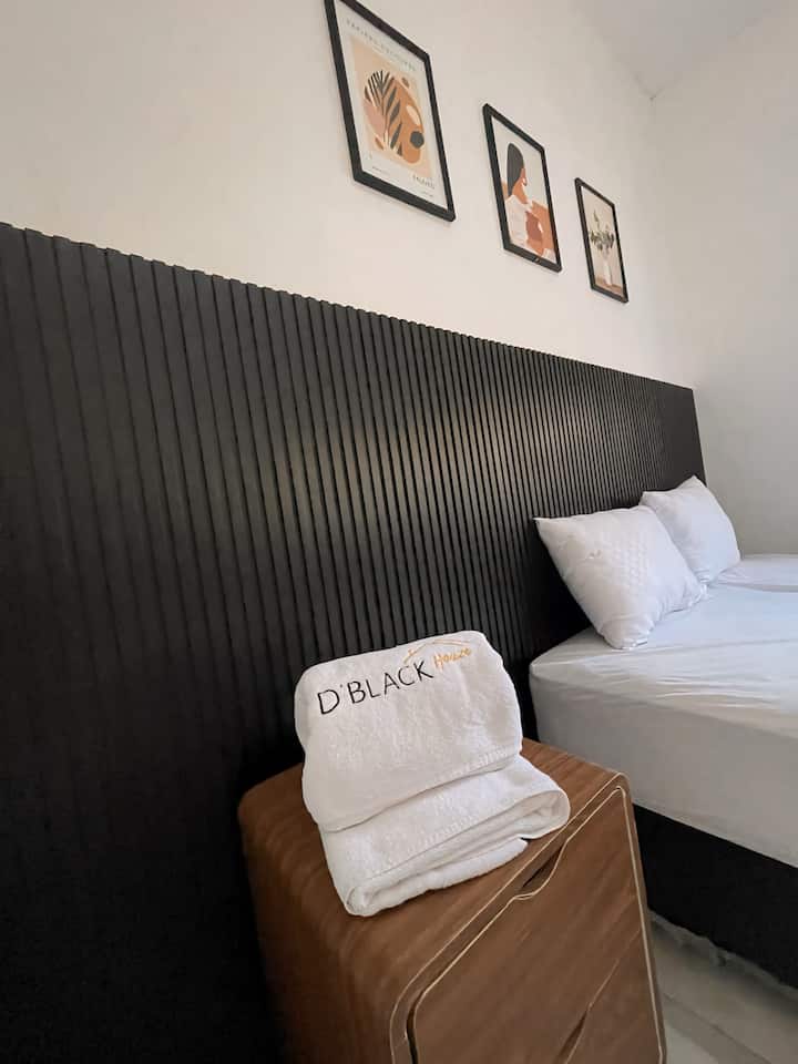 Cozy 3br Home In Banyuwangi City - Banyuwangi