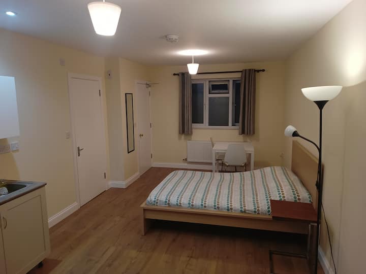 Studio Flat - Cambridge